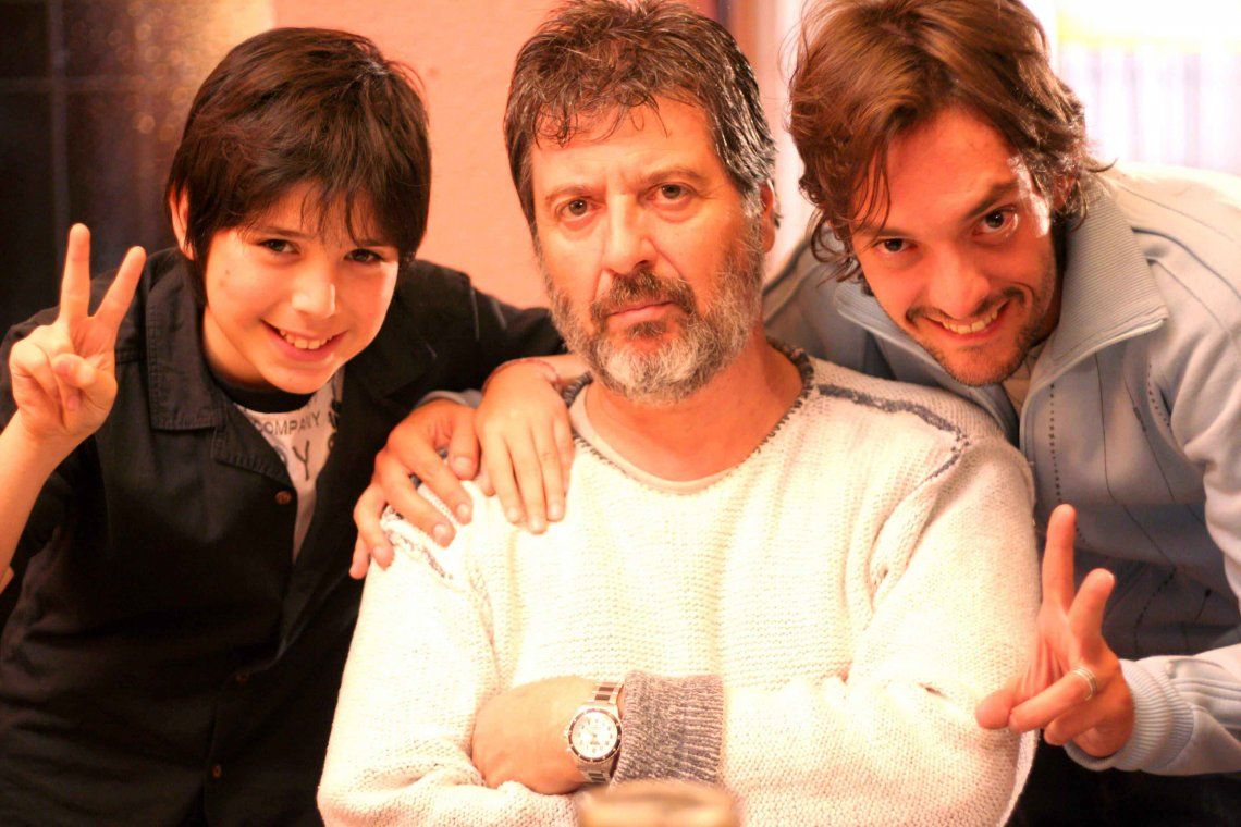 Manuel Callau: La televisión construye la subjetividad de la comunidad