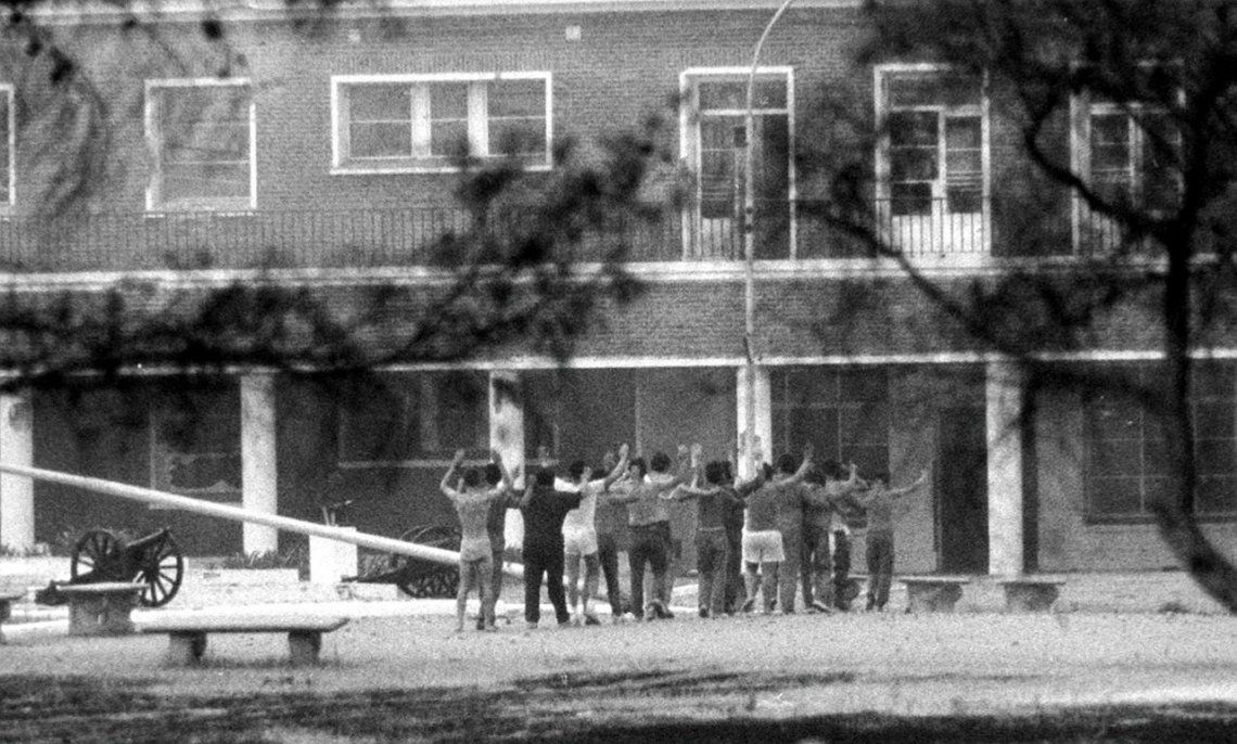 A 30 años del ataque a La Tablada, la última acción de la guerrilla en ...