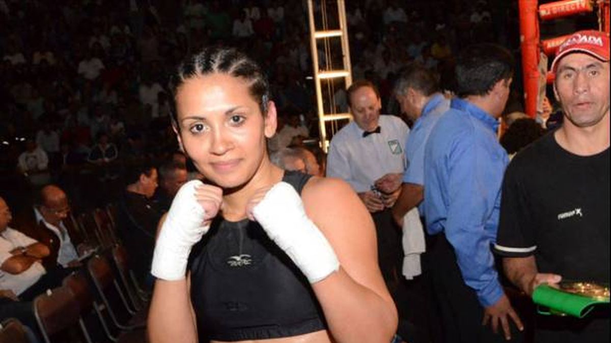 Leonela Yúdica defiende el título ante la mexicana Muciño