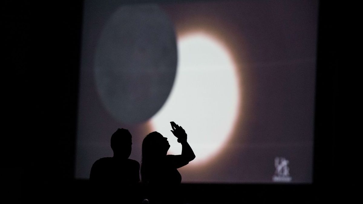 El eclipse total del sol: cómo se origina y qué efectos trae