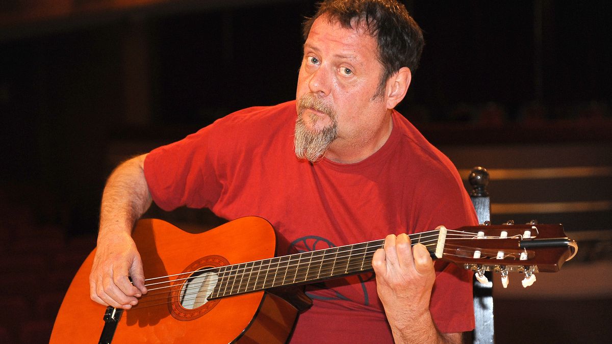 Luis Luque, entre las tablas y la pasión por la música