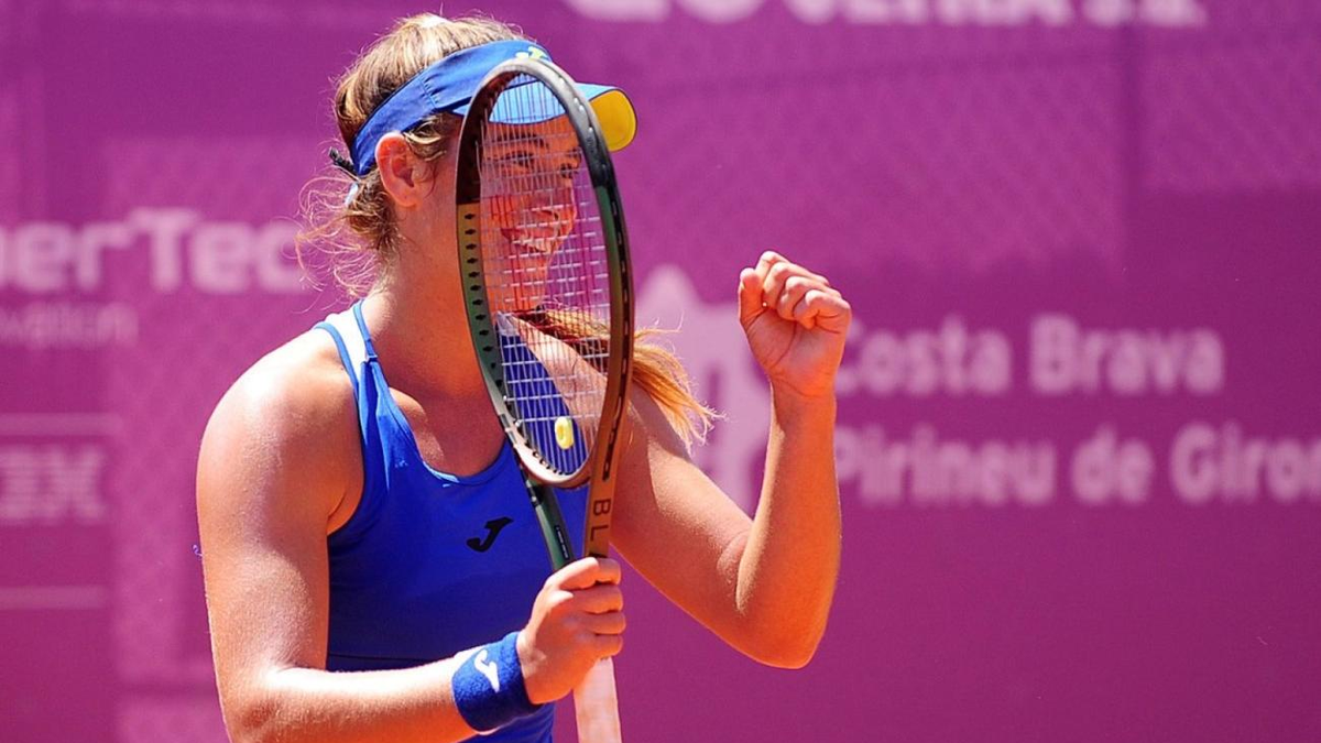 Solana Sierra hace historia y es finalista en Roland Garros