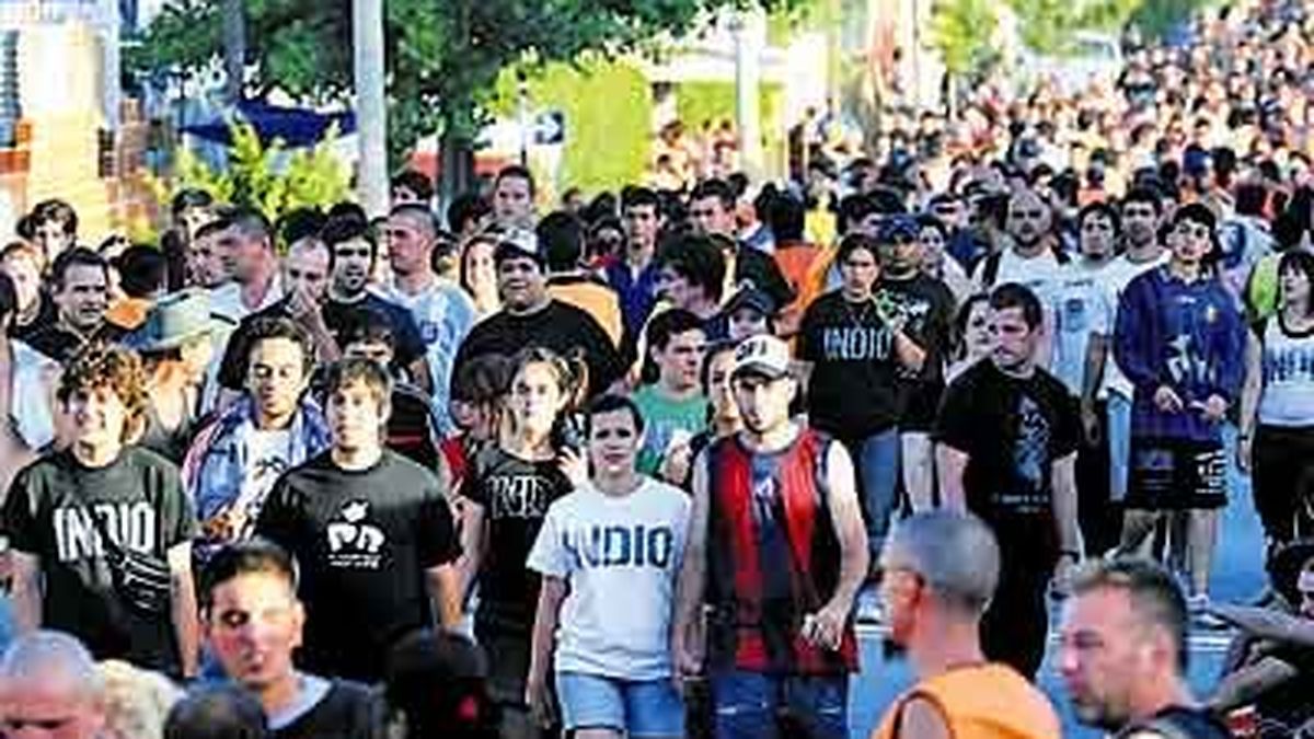 Ante Casi 80 Mil Personas Se Presentó El Indio Solari