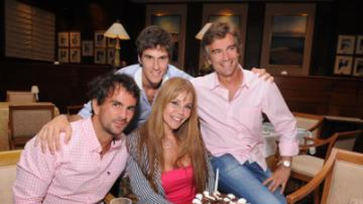 Alfano cumplió 60 y lo festejó en familia: mirá las fotos