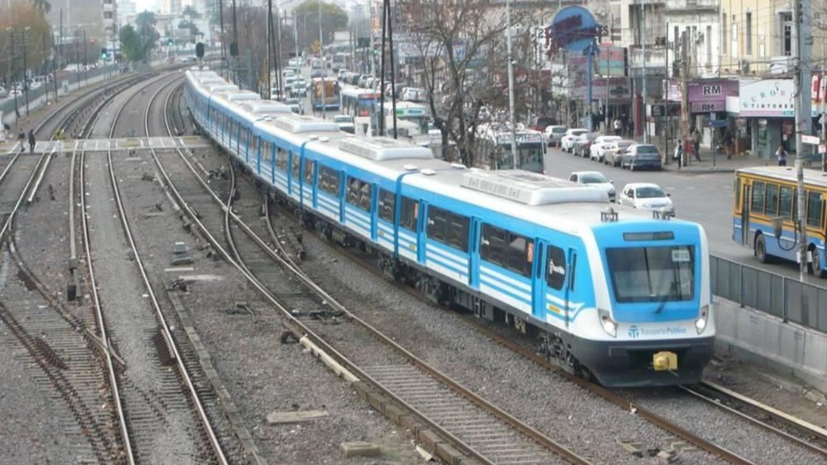 Tren Sarmiento: avanza la construcción de 13 puentes para pasos a nivel