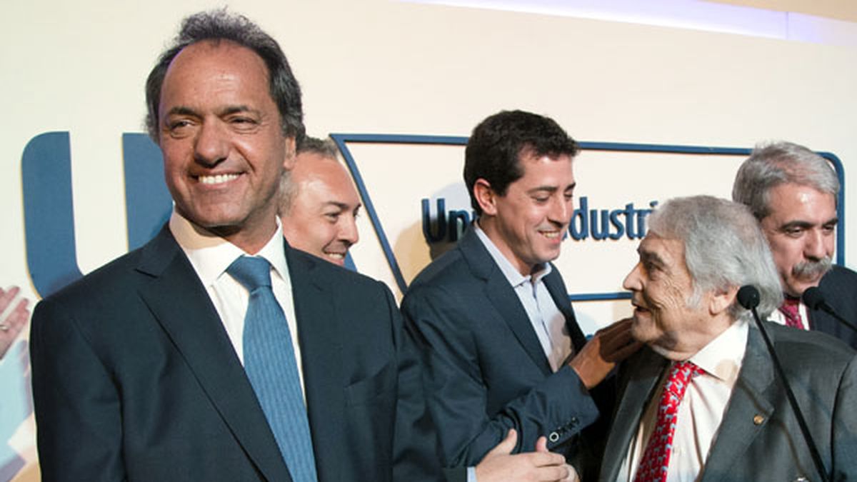 Scioli comienza a imprimir un perfil propio a su campaña