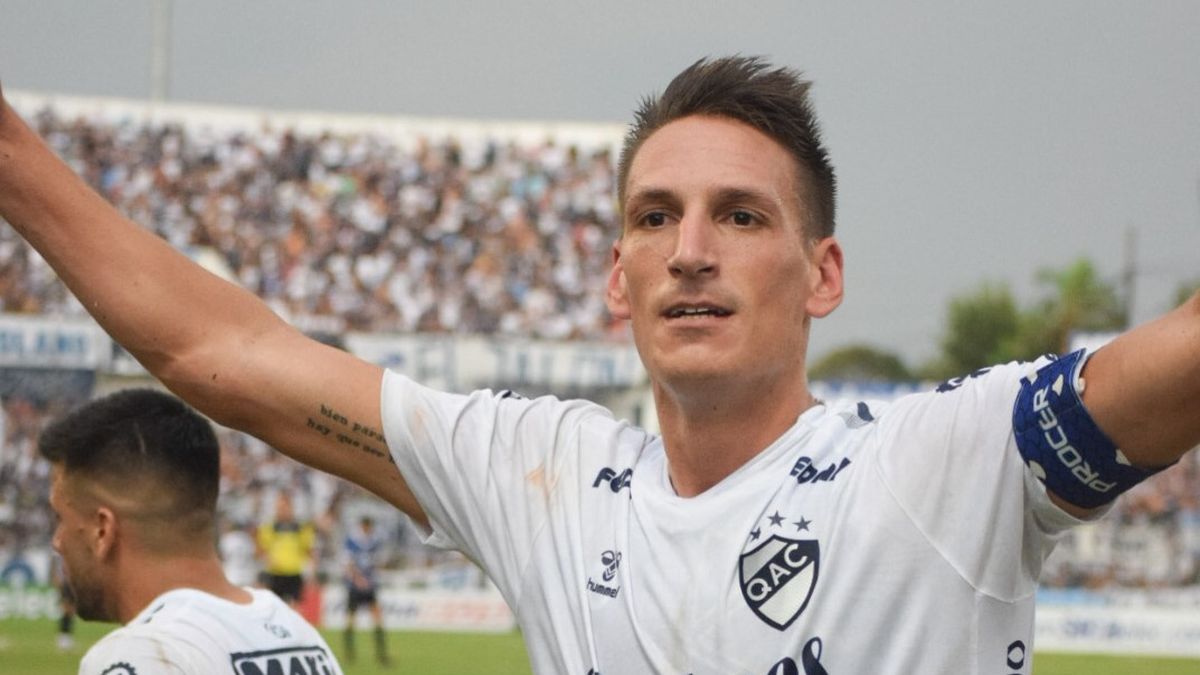 Quilmes lo ganó en el final y sigue en la punta