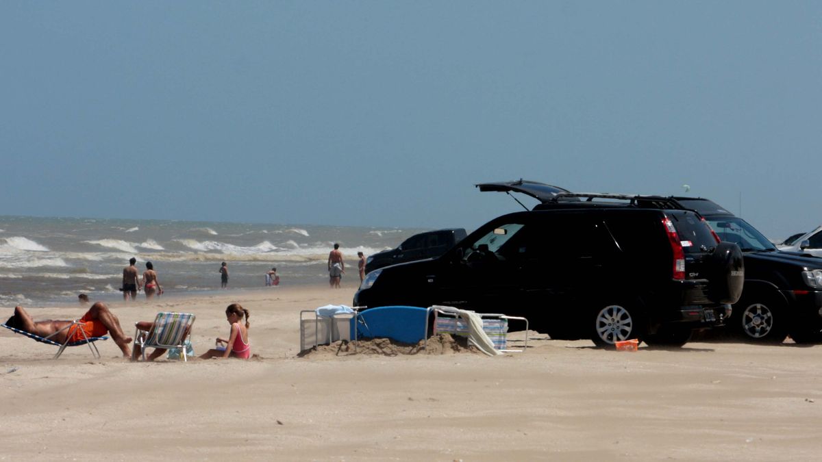 Cariló quiere sacar sus playas de Pinamar