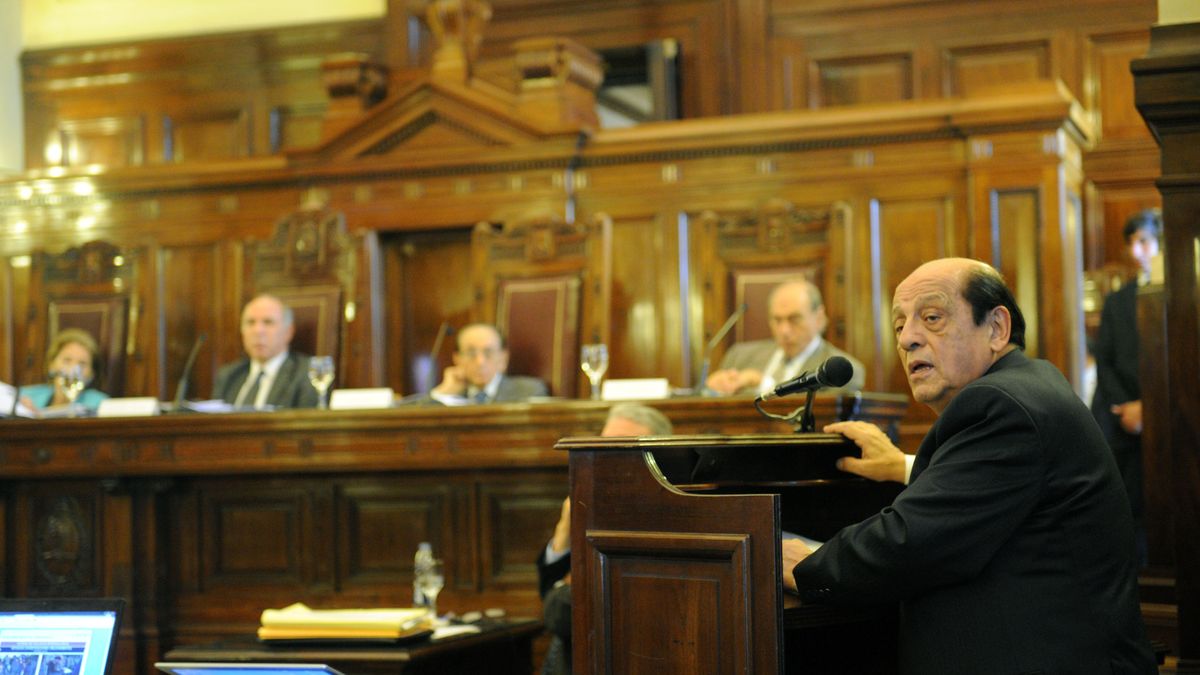 Advertencia de la Corte a la ACUMAR por el Riachuelo