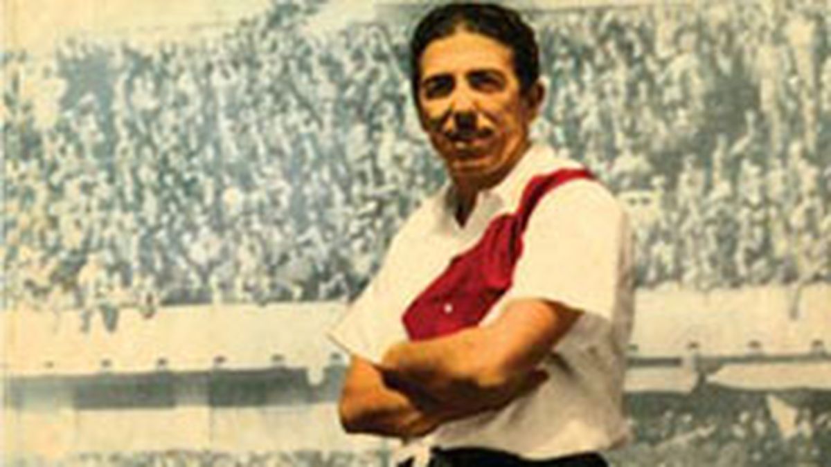 Labruna es el máximo goleador del Súper