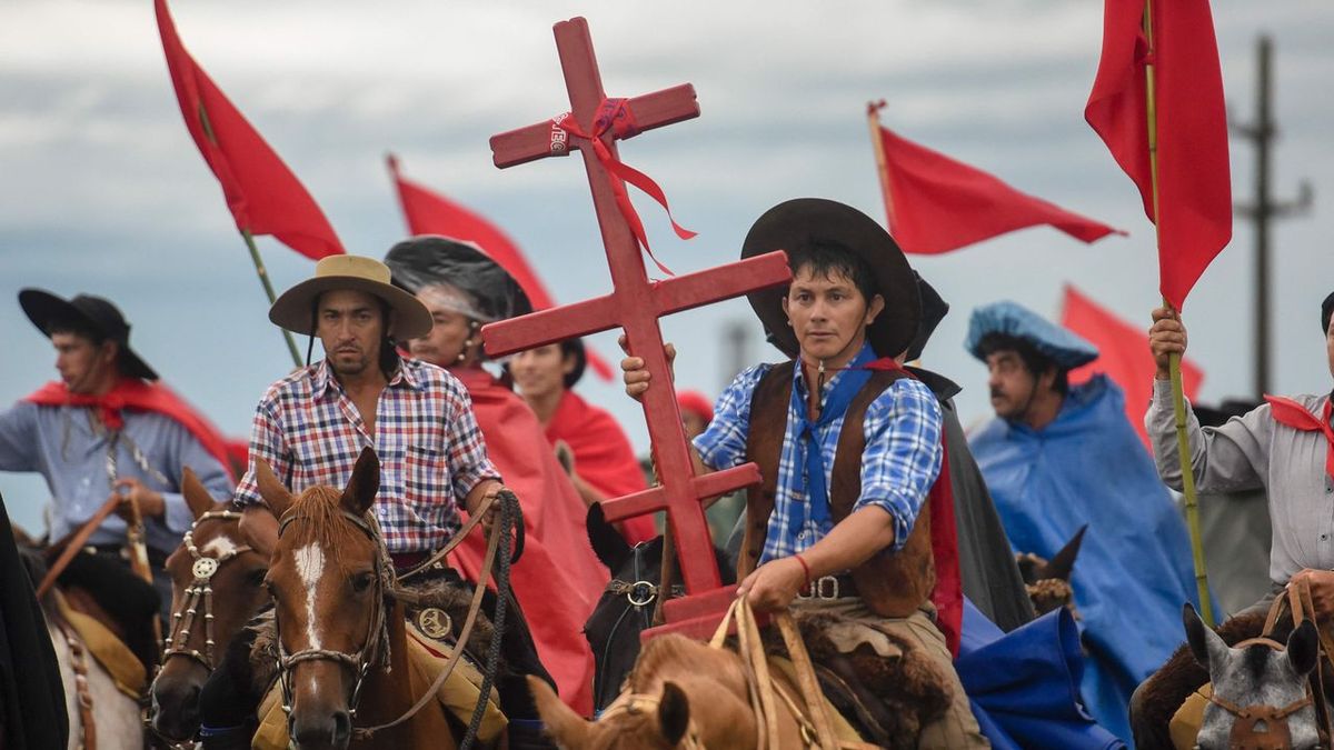 Cómo pedirle al Gauchito Gil para que obre protección o milagro