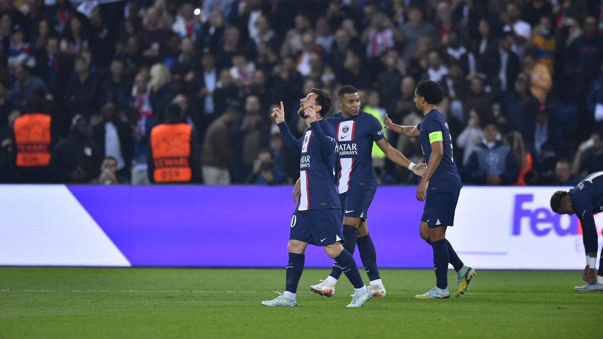 PSG goléo con doblete de Messi y se metió en los octavos
