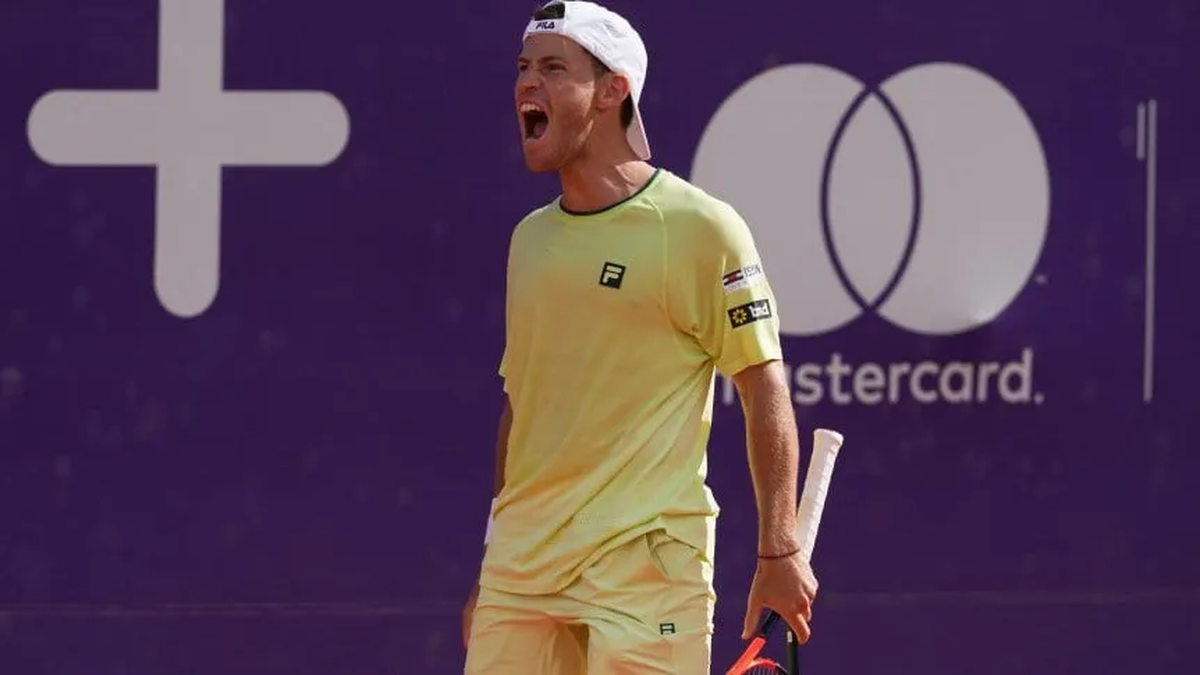 Con el apoyo argentino, el Peque Schwartzman venció a Nicolás Jarry y ...