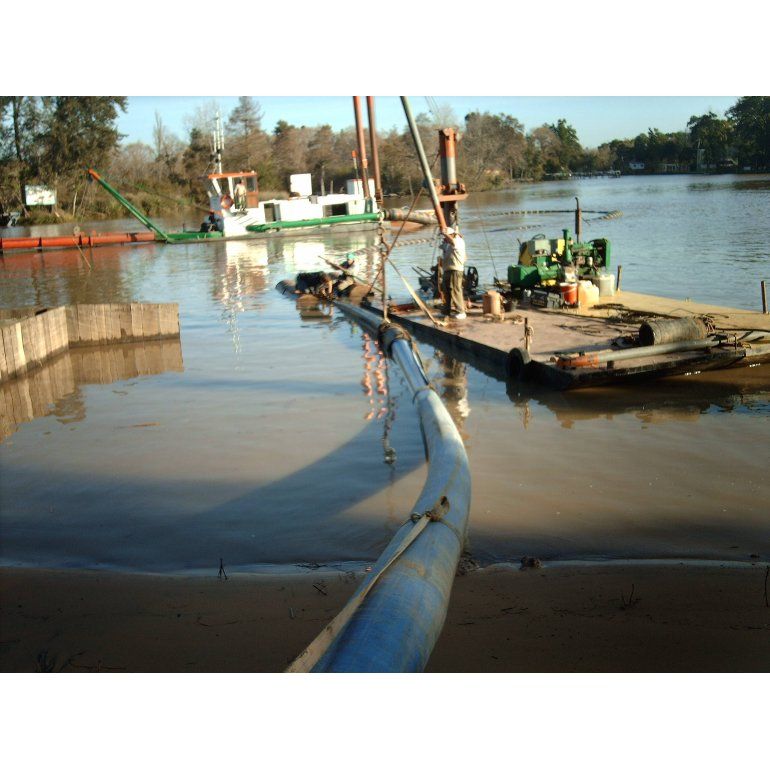 Comenzaron los dragados en el Río Sarmiento