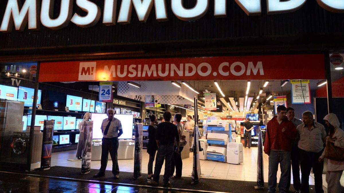 Musimundo reabrirá 16 locales y reincorporará a sus empleados