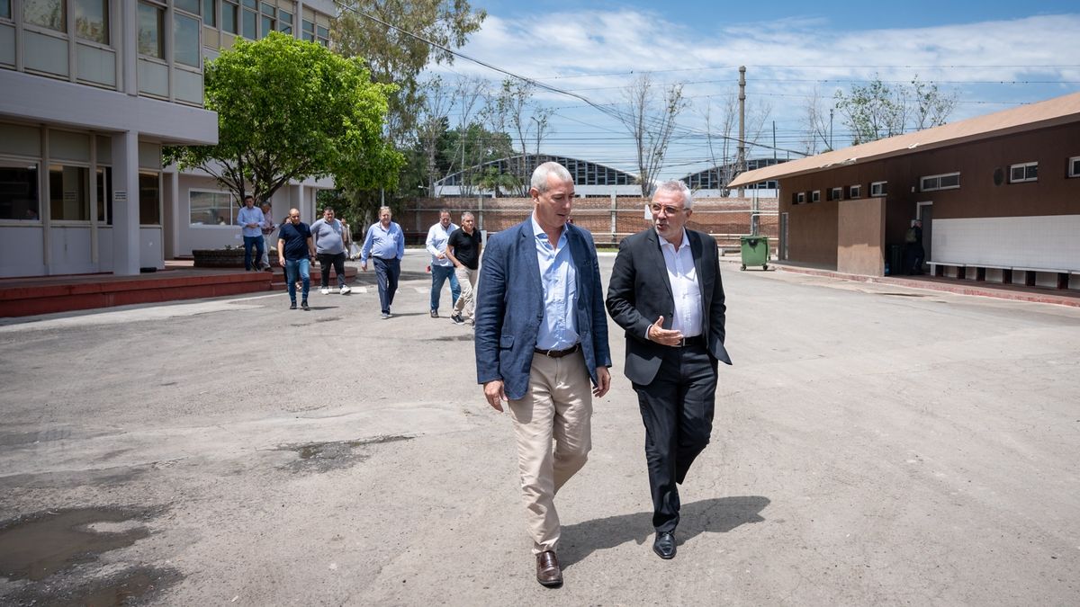 Zamora supervisó la construcción de una nueva planta de tratamiento de ...