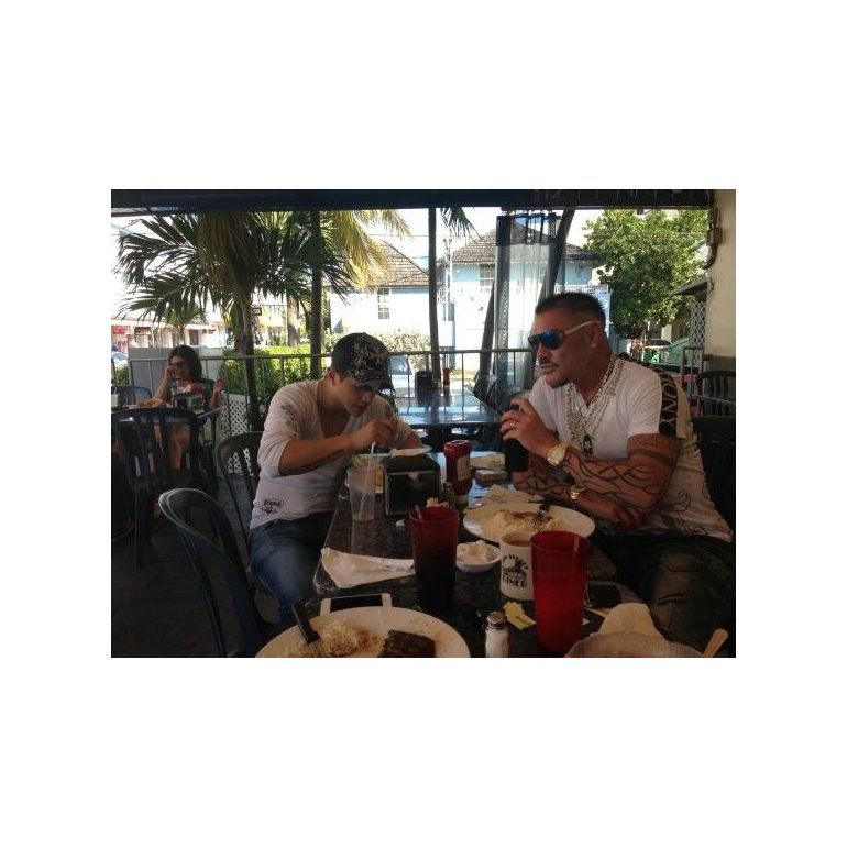 Ricardo Fort y sus lujosas vacaciones en Miami