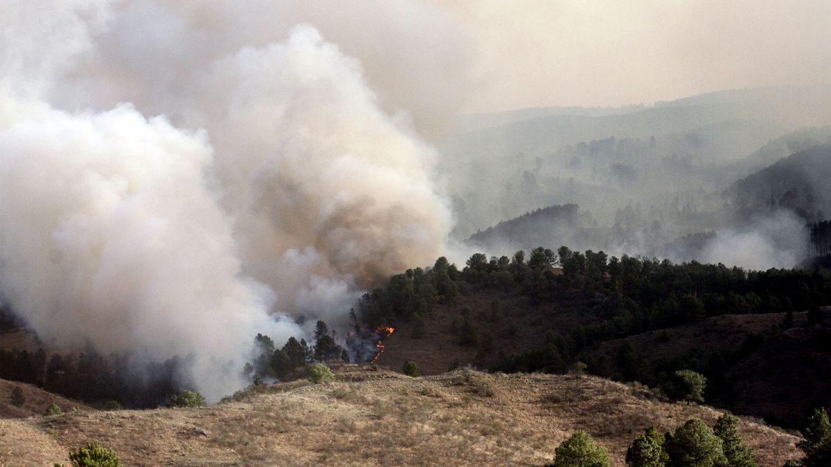 Controlan un 70% el incendio que arrasa la provincia de Córdoba