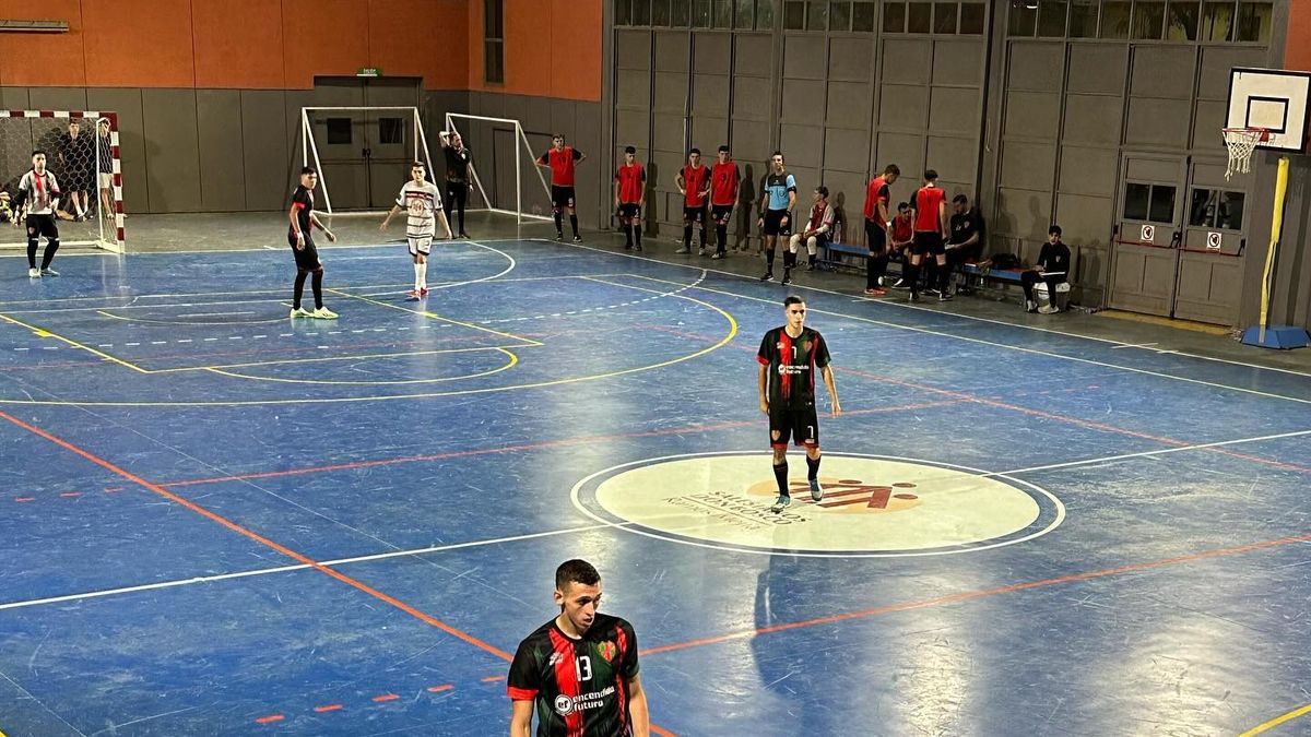 Estudiantil Porteño no para de ganar y sigue en la punta del campeonato