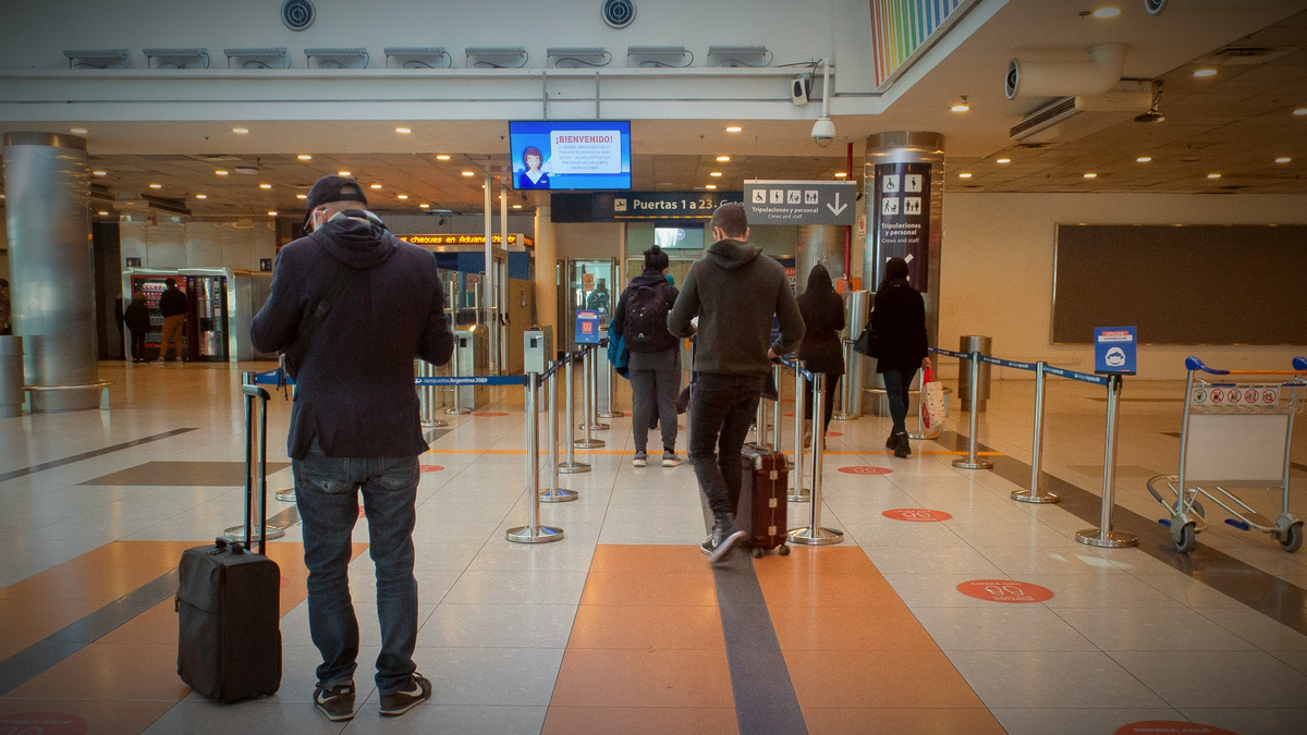 Fuerte aumento en el valor de los pasajes de avión