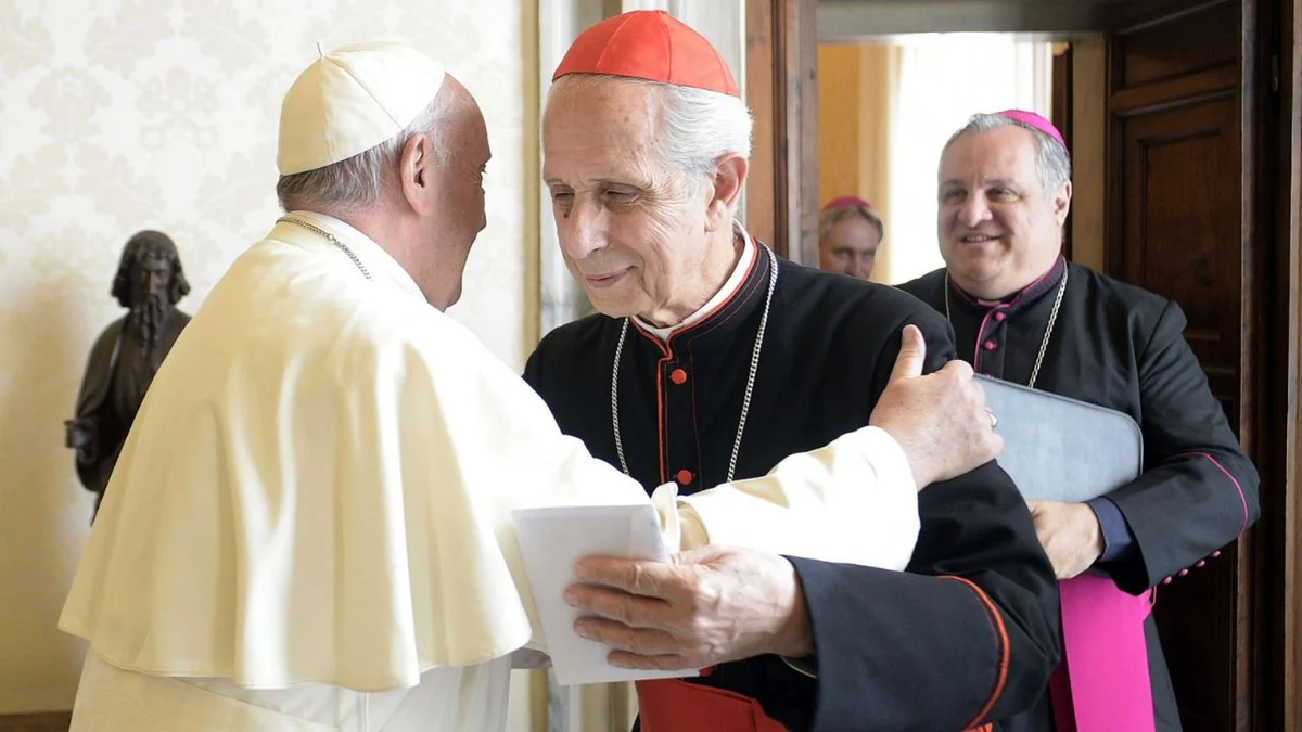 El Papa Francisco recibió en el Vaticano al cardenal Mario Poli