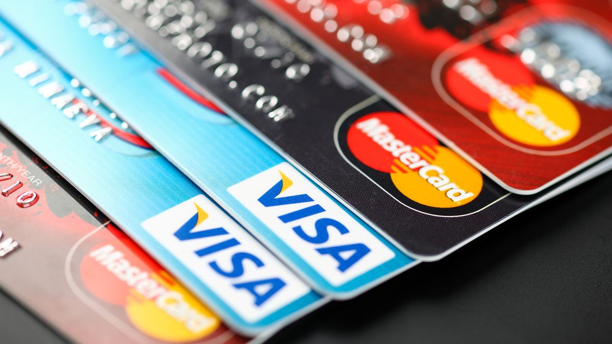 Cuba dejará de operar con Visa y Mastercard por nuevas sanciones de EE.UU.