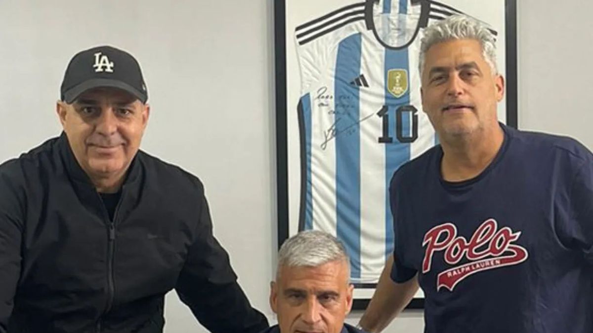 Fabián Nardozza fue confirmado como nuevo técnico de Almirante