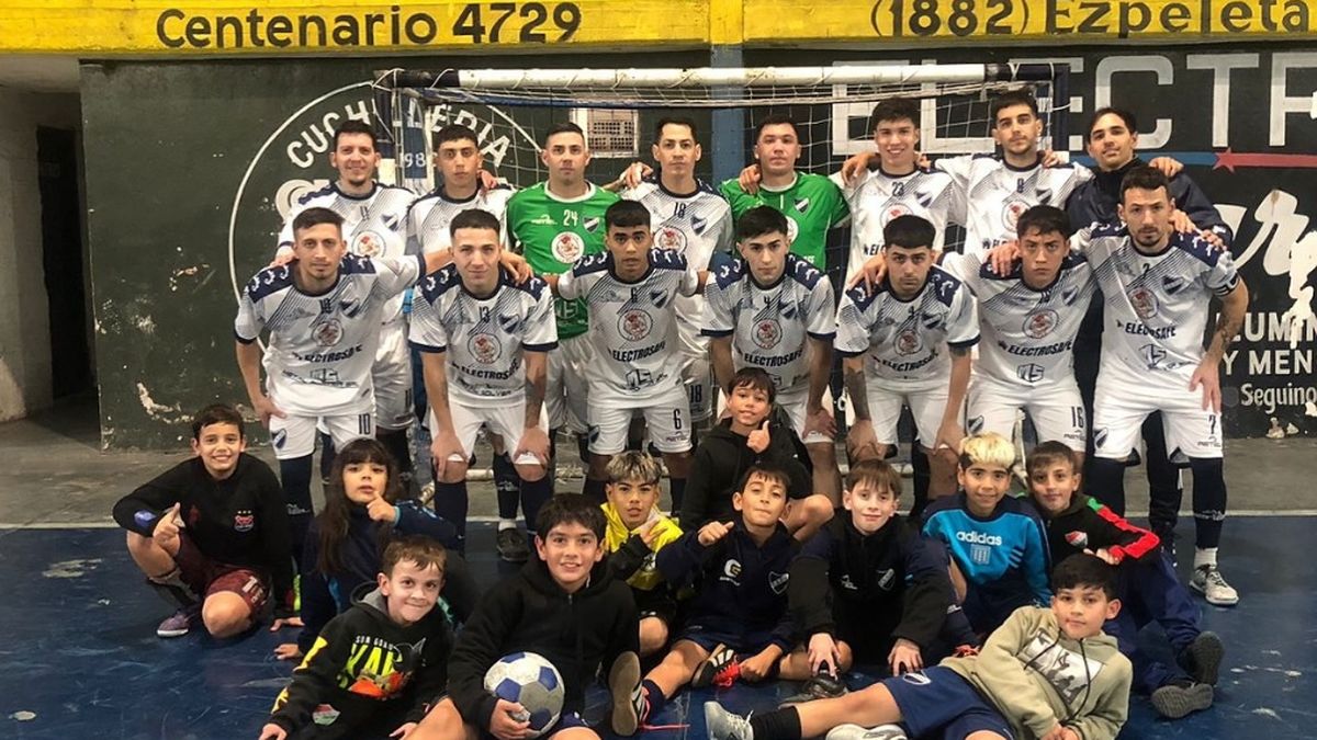 Unión Ezpeleta no mejora en la C