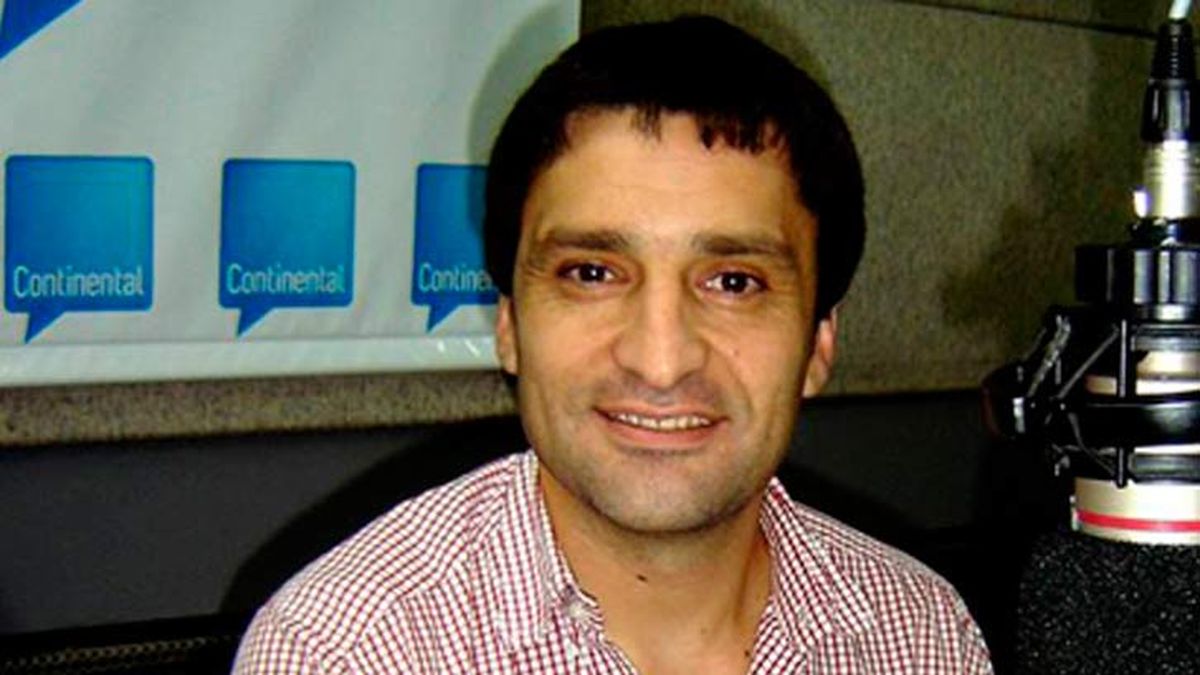 César Tapia pone Sonidos en la Noche