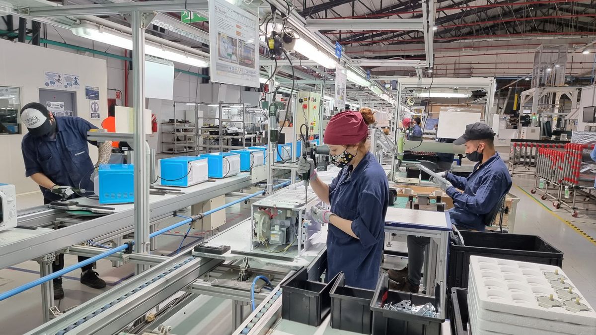 El uso de la capacidad instalada creció 6,9% en mayo