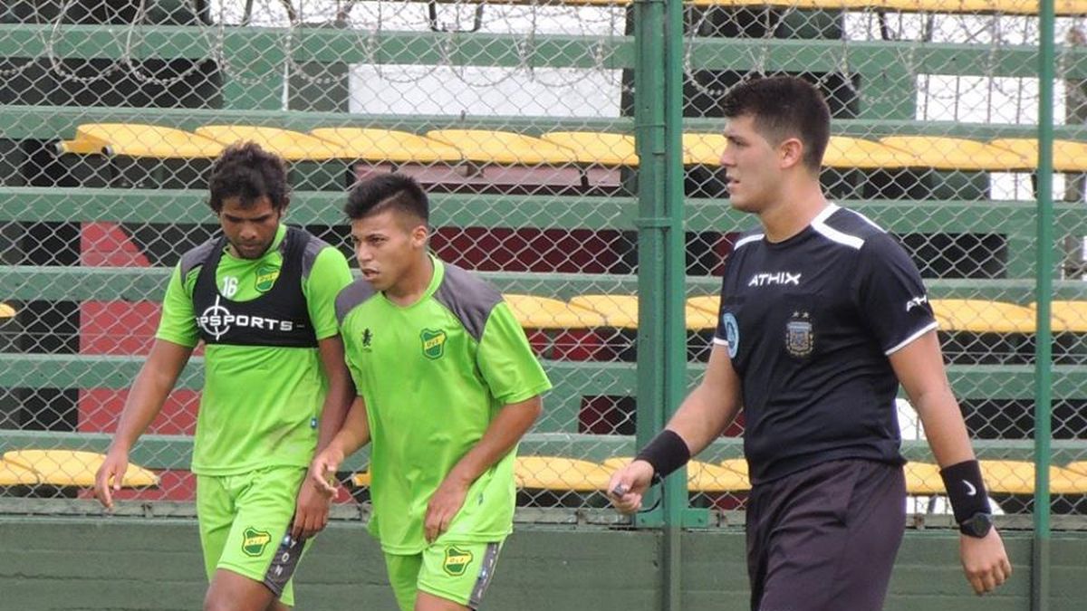 Los juveniles hacen fuerza en el planteo de Nelson Vivas