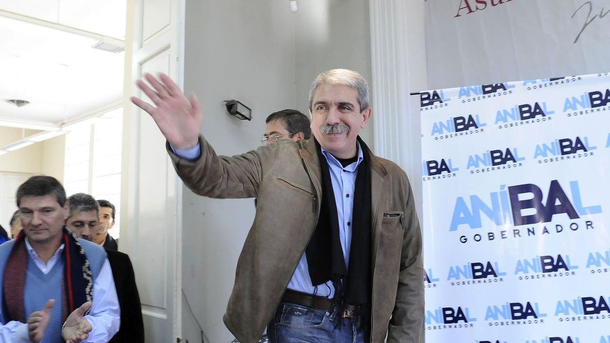 Aníbal: El PRO es un partido de la Ciudad, sin proyección