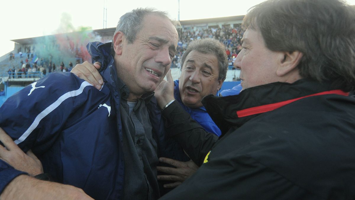 Mario Rizzi asoma como el primer candidato a técnico