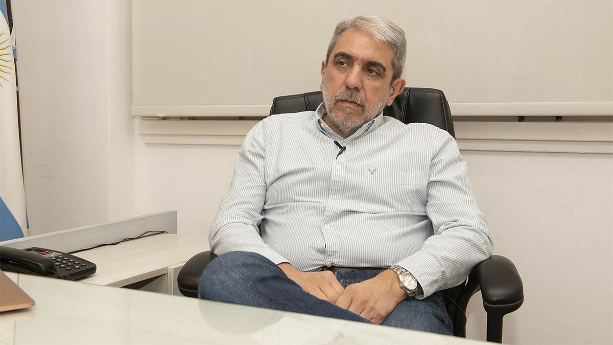 Aníbal Fernández fue elegido como presidente de la CAH