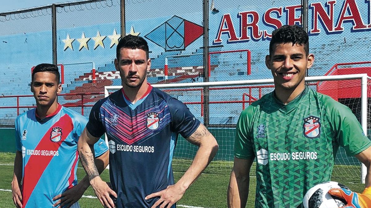 Arsenal define el equipo para visitar a Temperley