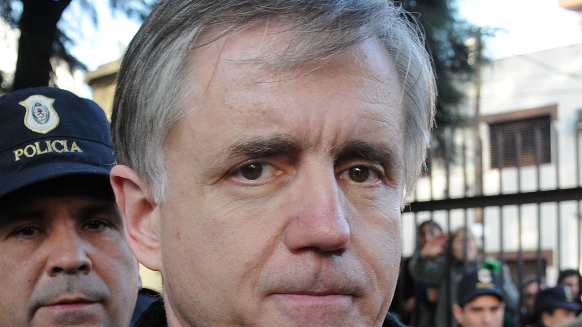 El padre Grassi fue condenado a 15 años de prisión