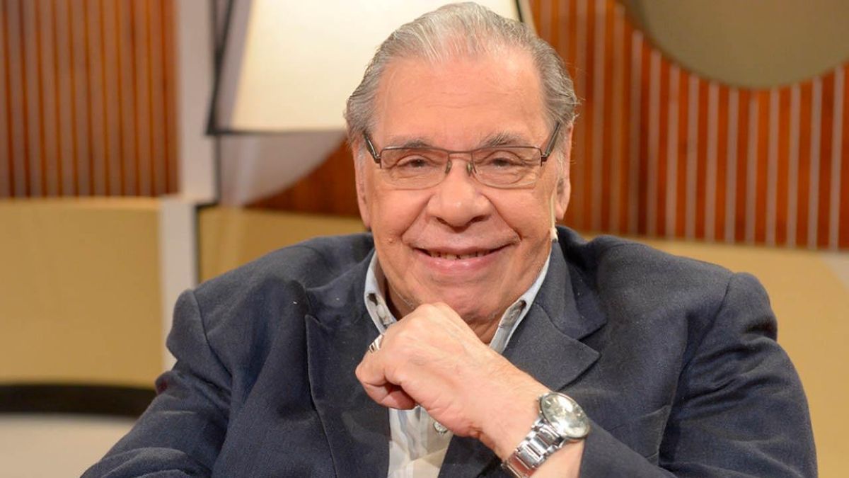 Enrique Pinti fue trasladado a una habitación común