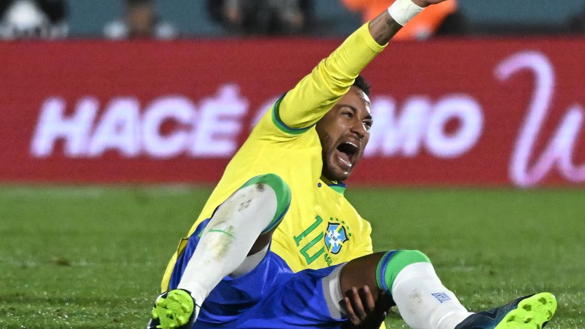 Neymar se rompió ligamento y menisco de la rodilla izquierda