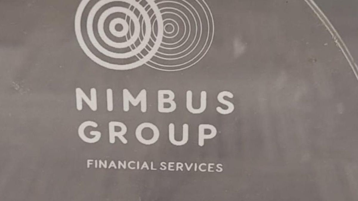 Emiten alerta roja para prohibir la salida del país del dueño la ...