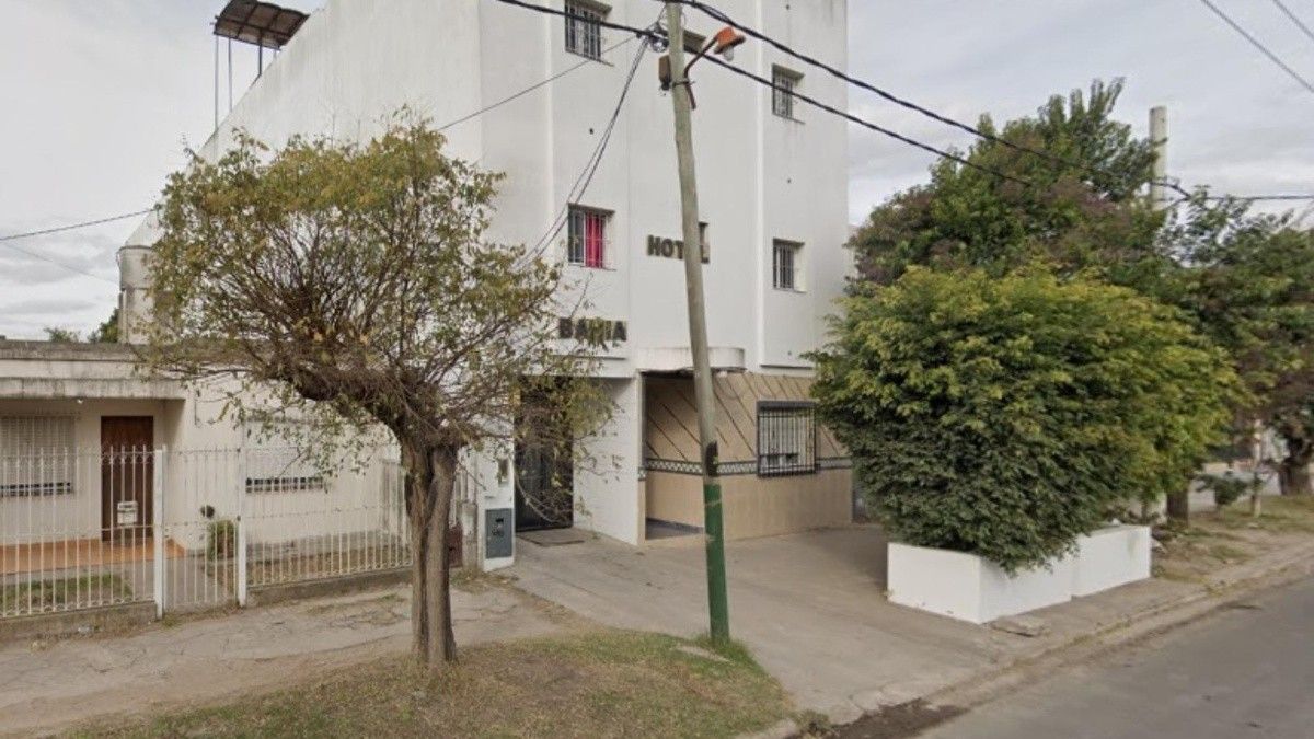 Glew: una mujer murió en un hotel alojamiento