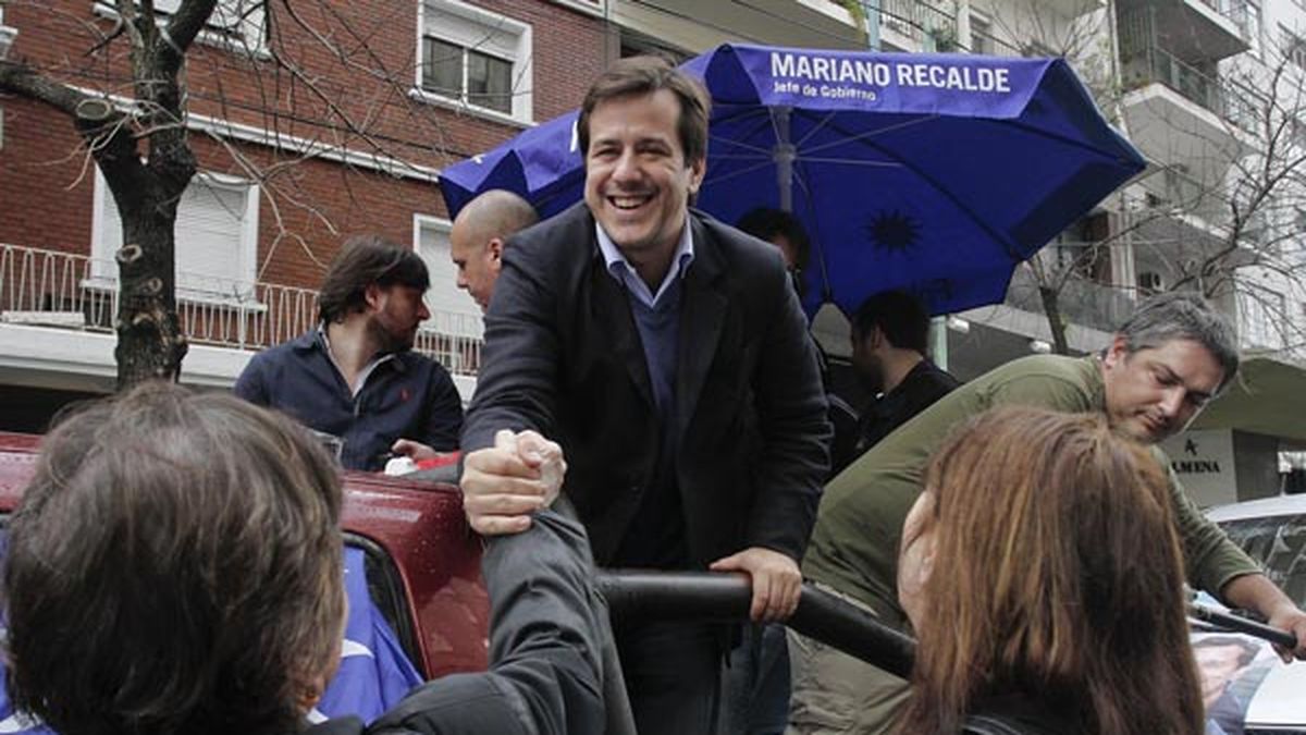 “La gente es inteligente y sabe cómo son estas operaciones”