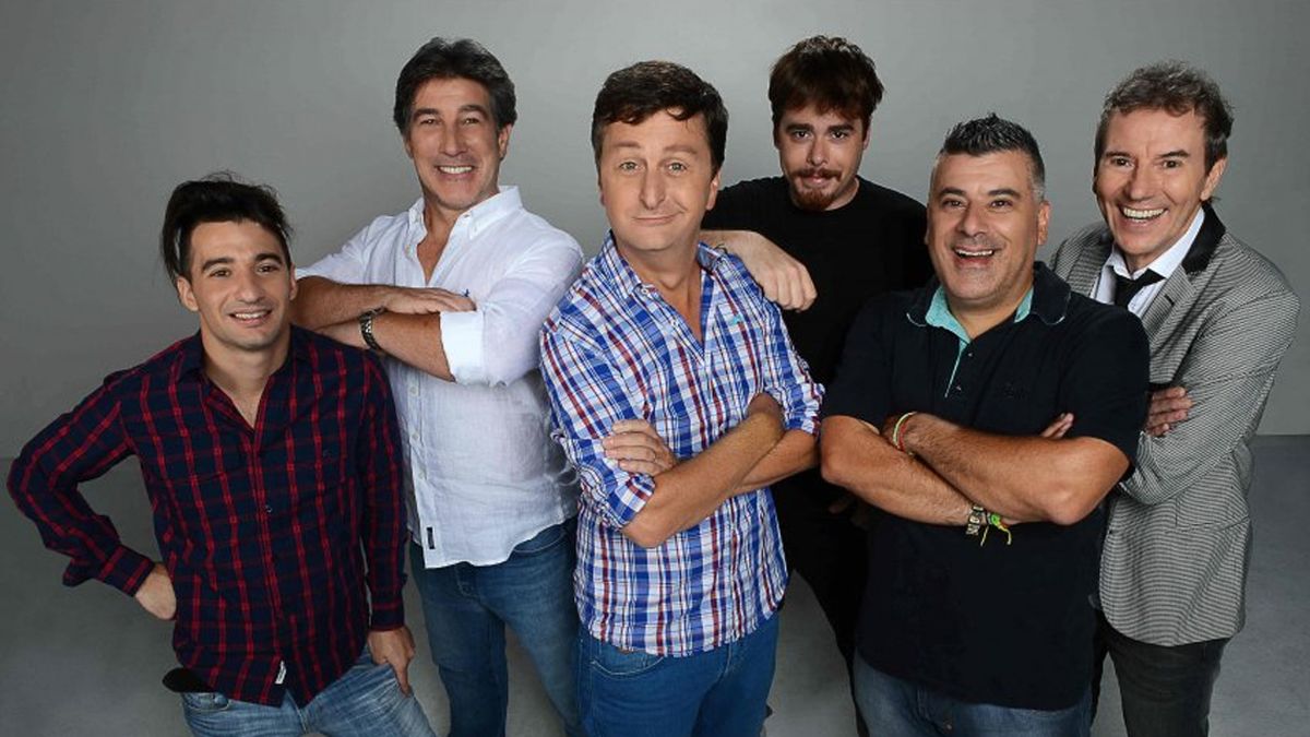 Peligro Sin Codificar Logo Vuelve Peligro Sin Codificar: "Ninguno De