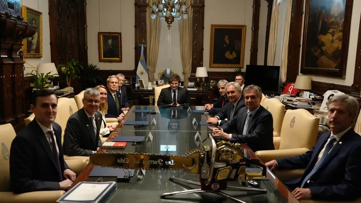 Así fue la reunión entre Javier Milei y el secretario del Tesoro de ...