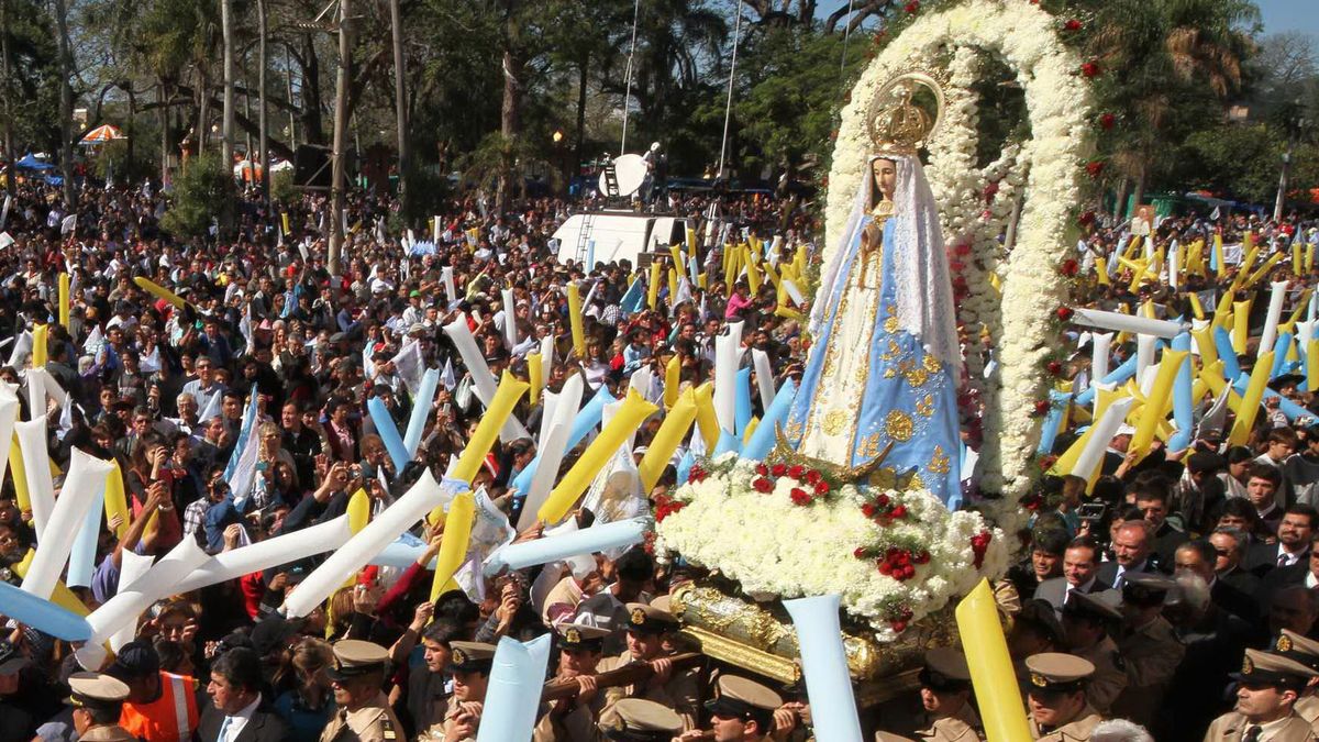 Multitudinaria Fiesta Por La Virgen De Itatí