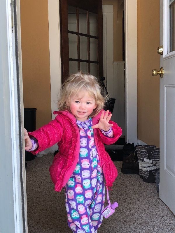 El extraño caso de Ivy Angerman, la beba que es alérgica al agua y a ...