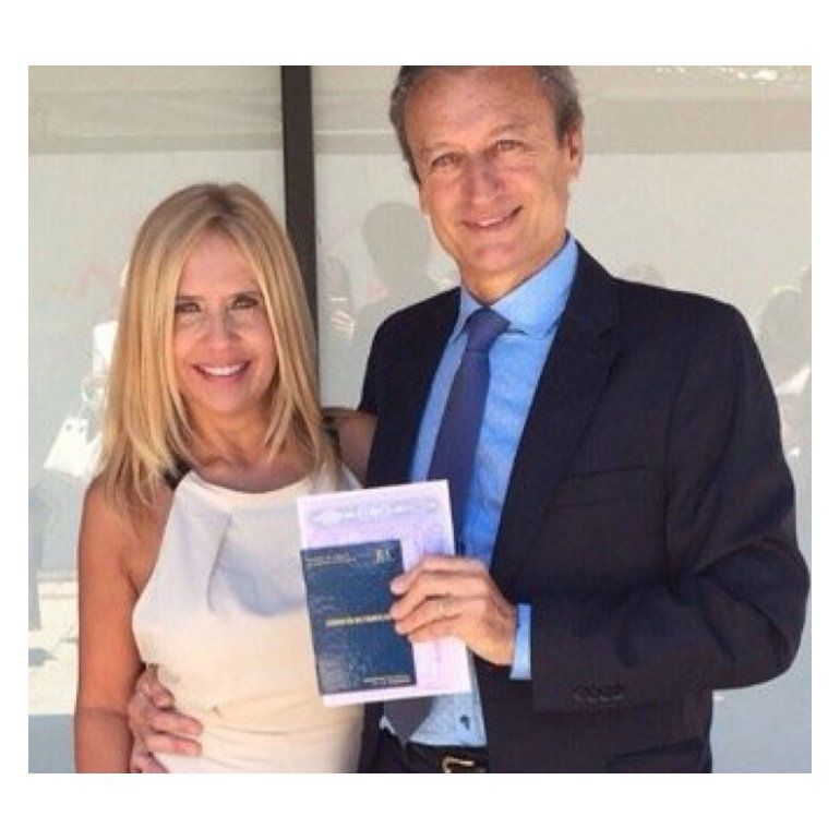 De tal palo... La mamá de Wanda Nara se casó con un millonario