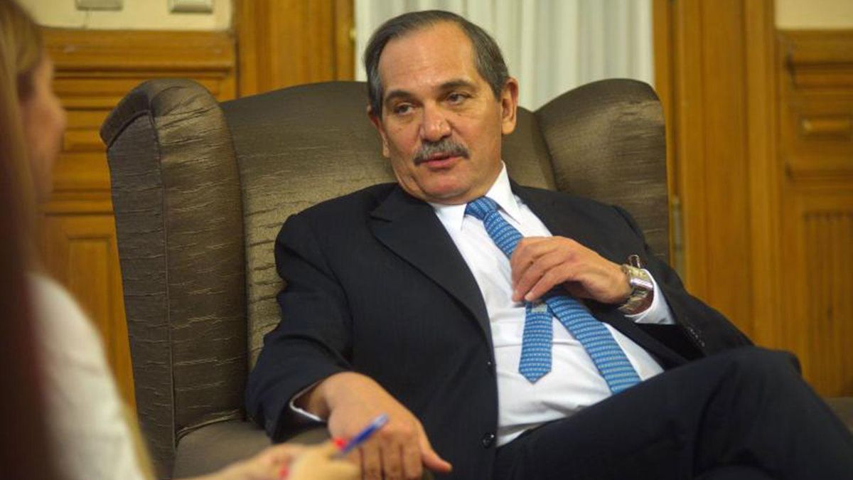 Alperovich acosó y maltrató a una periodista