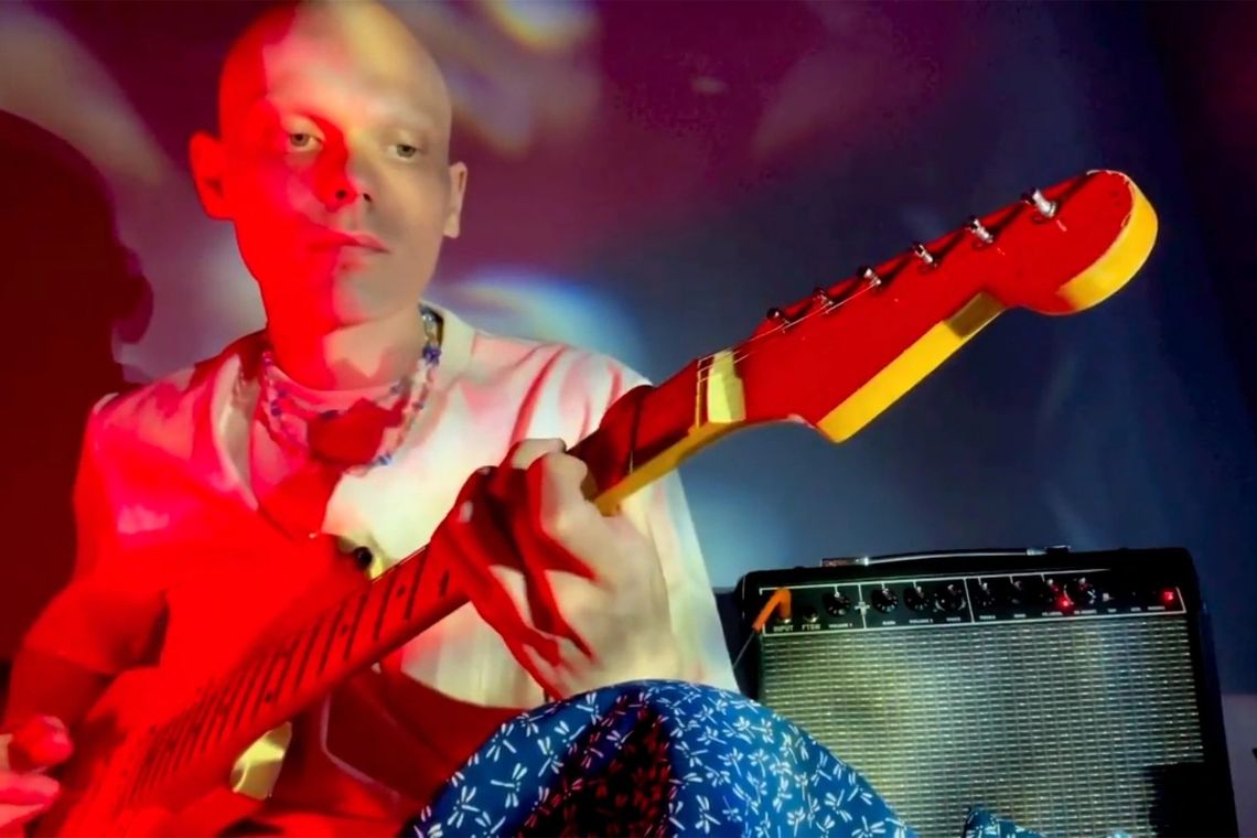 Murió el hijo del actor Tim Roth, el músico Cormac Roth