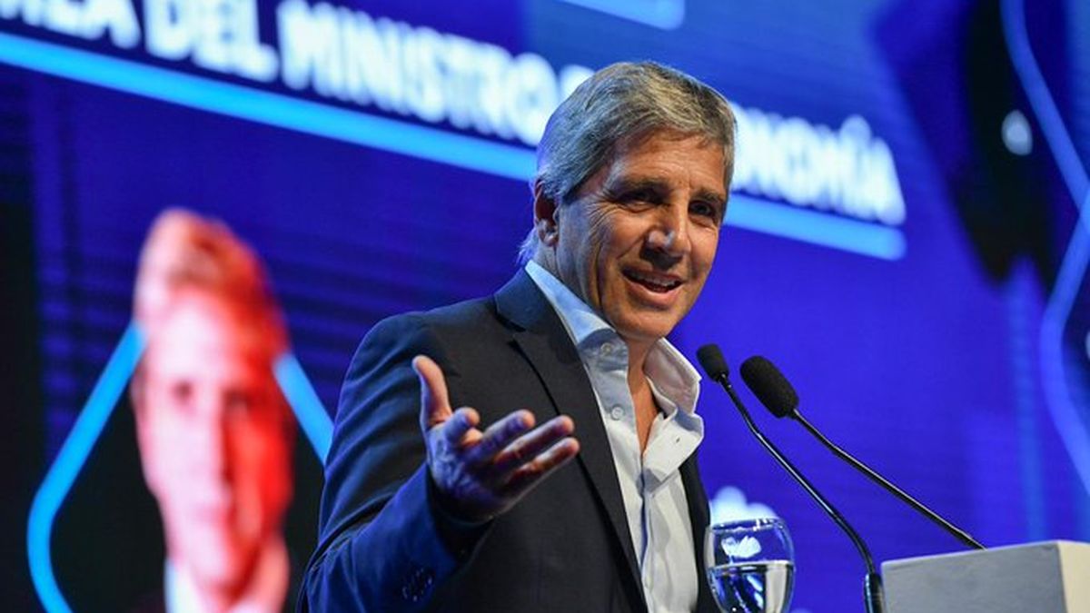 Luis Caputo, sobre el déficit externo: Es absolutamente razonable y ...