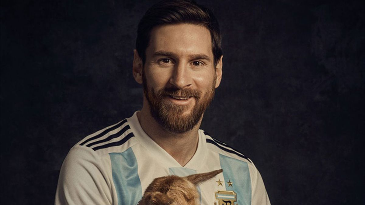 ¿Por qué Messi posó con una cabra?
